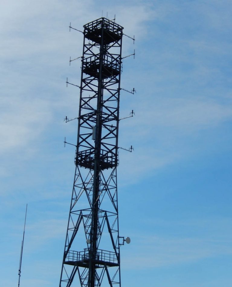Beautiful aerial mast - Radio WorkshopRadio Workshop
